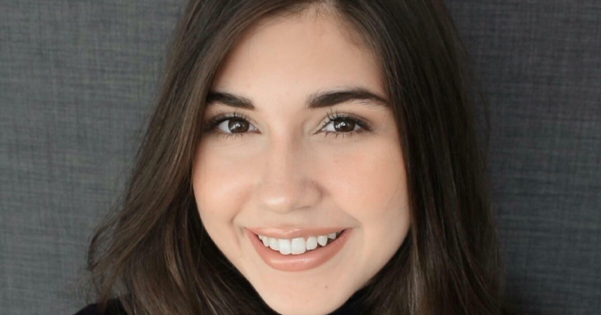 Gabriella Santos de Lima | ULLSTEIN