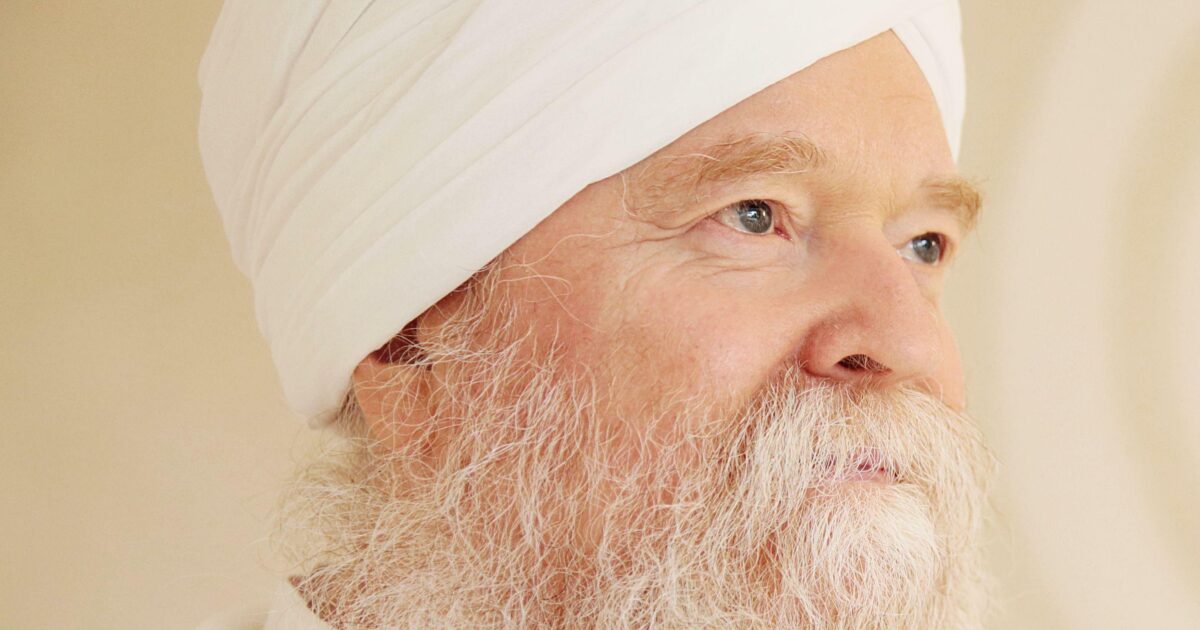 Satya Singh | ULLSTEIN