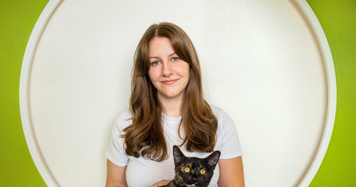 Courtney Gustafson | ULLSTEIN