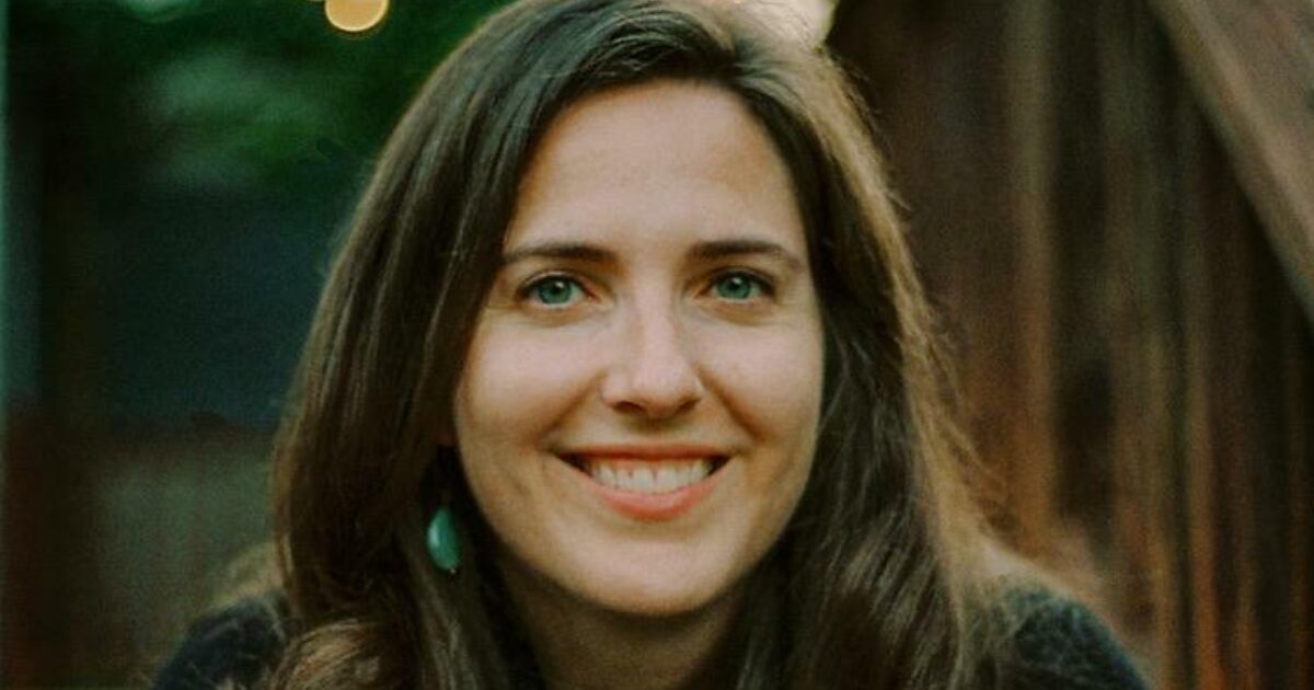 Alison Espach | ULLSTEIN