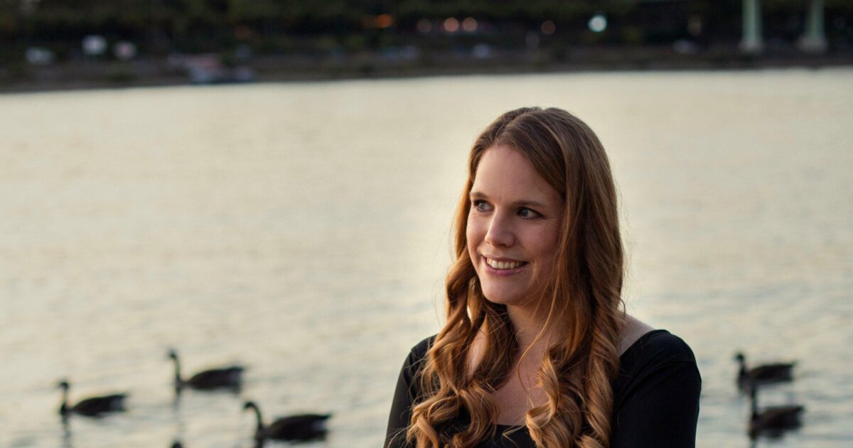 Lena Riess | ULLSTEIN